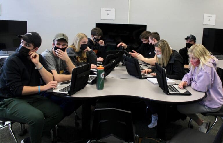 Engage with World War 1 Simulation - HistorySimulation.com (TM)